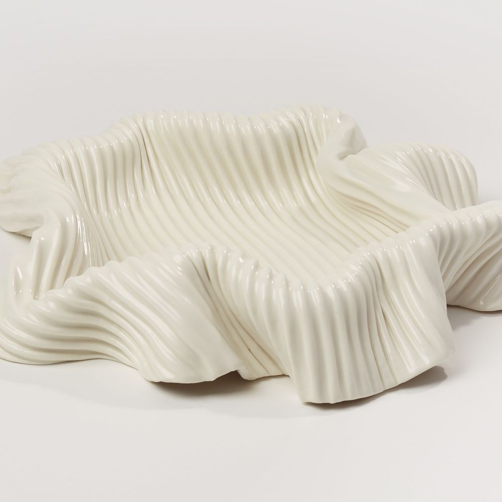 Porcelain piece - Corrugated dish - Kitchen utensils - FANNY LAUGIER ...