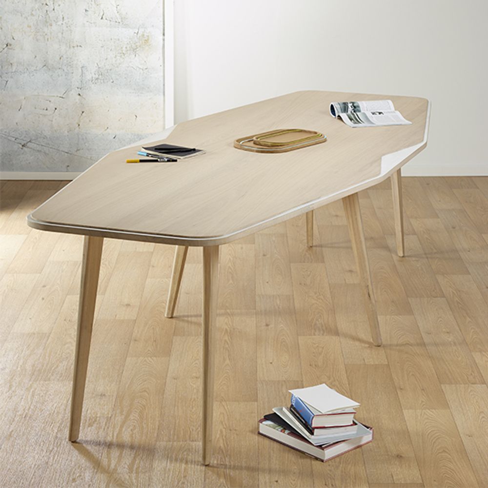 Table Flo - Tables Salle à Manger - DASRAS | MOM