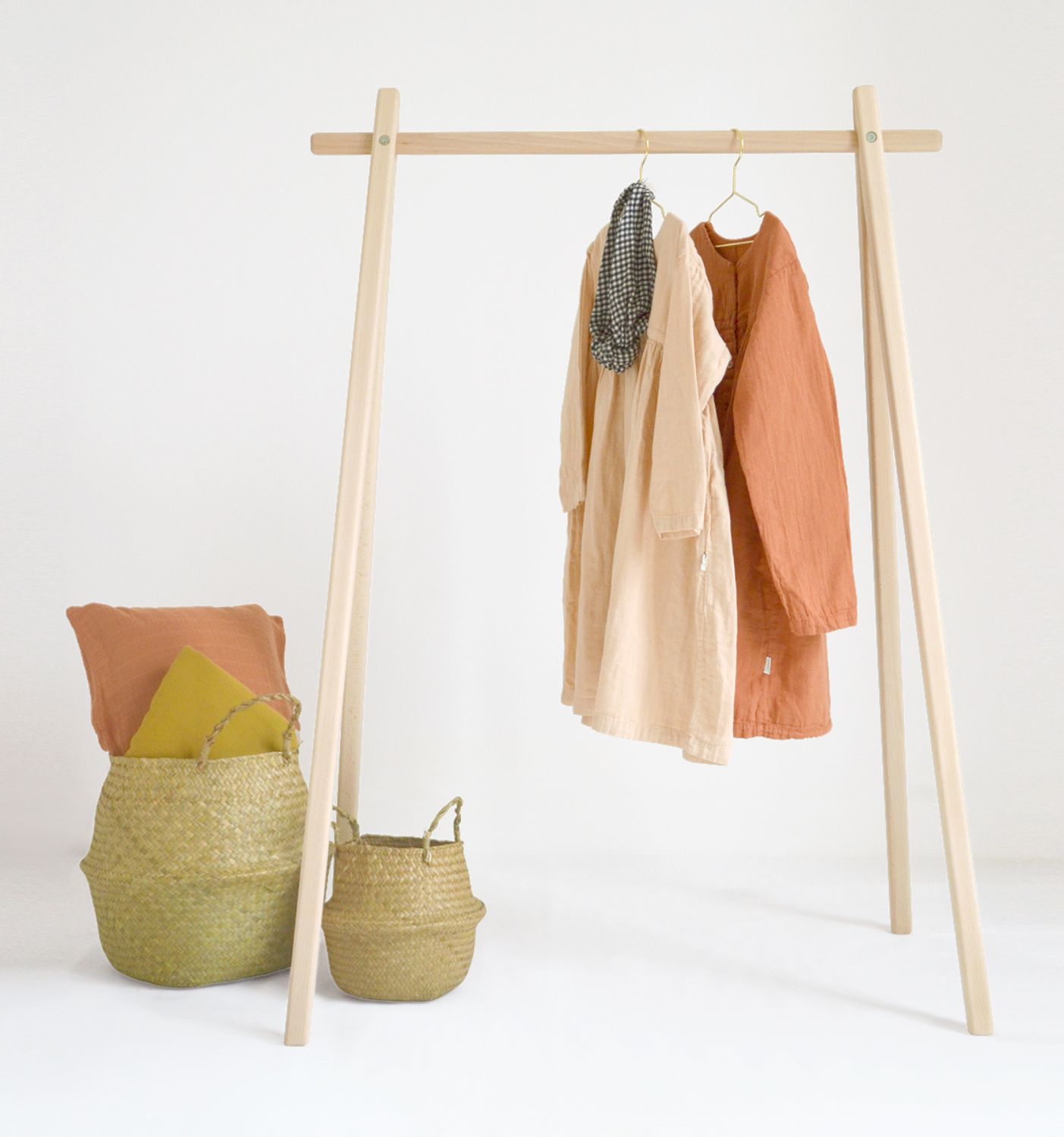 CLOTHES RACK - Design objects - MUM AND DAD FACTORY - Wood - Other | MOM
