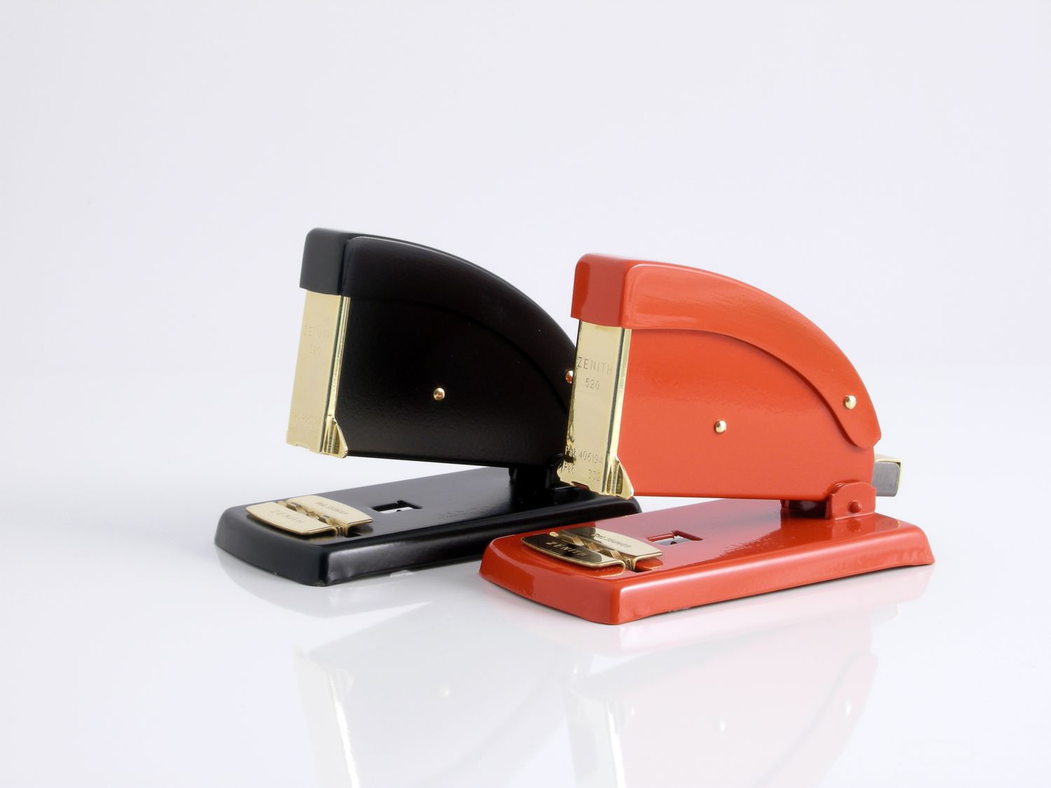 ZENITH 520 GOLD DESK STAPLER - Design objects - BALMA, CAPODURI & C. S.P.A. | MOM