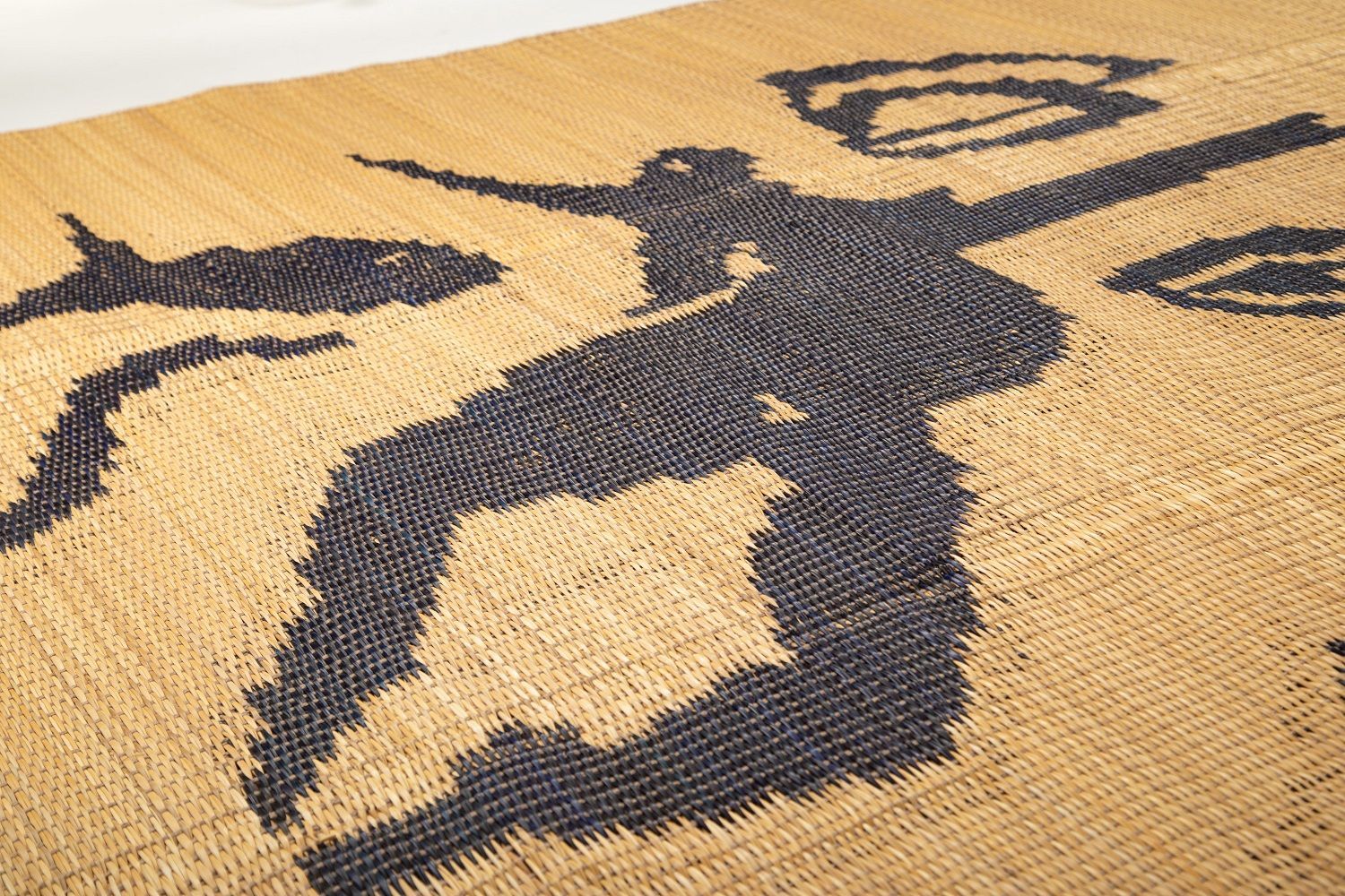 Natte en fibre végétale BHAR - Tapis design - LA FIBRE ARTISANALE ...