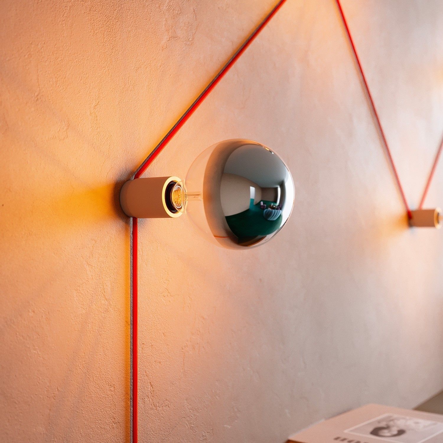 Spostaluce lamp, lighting system - Design objects - CREATIVE CABLES | MOM